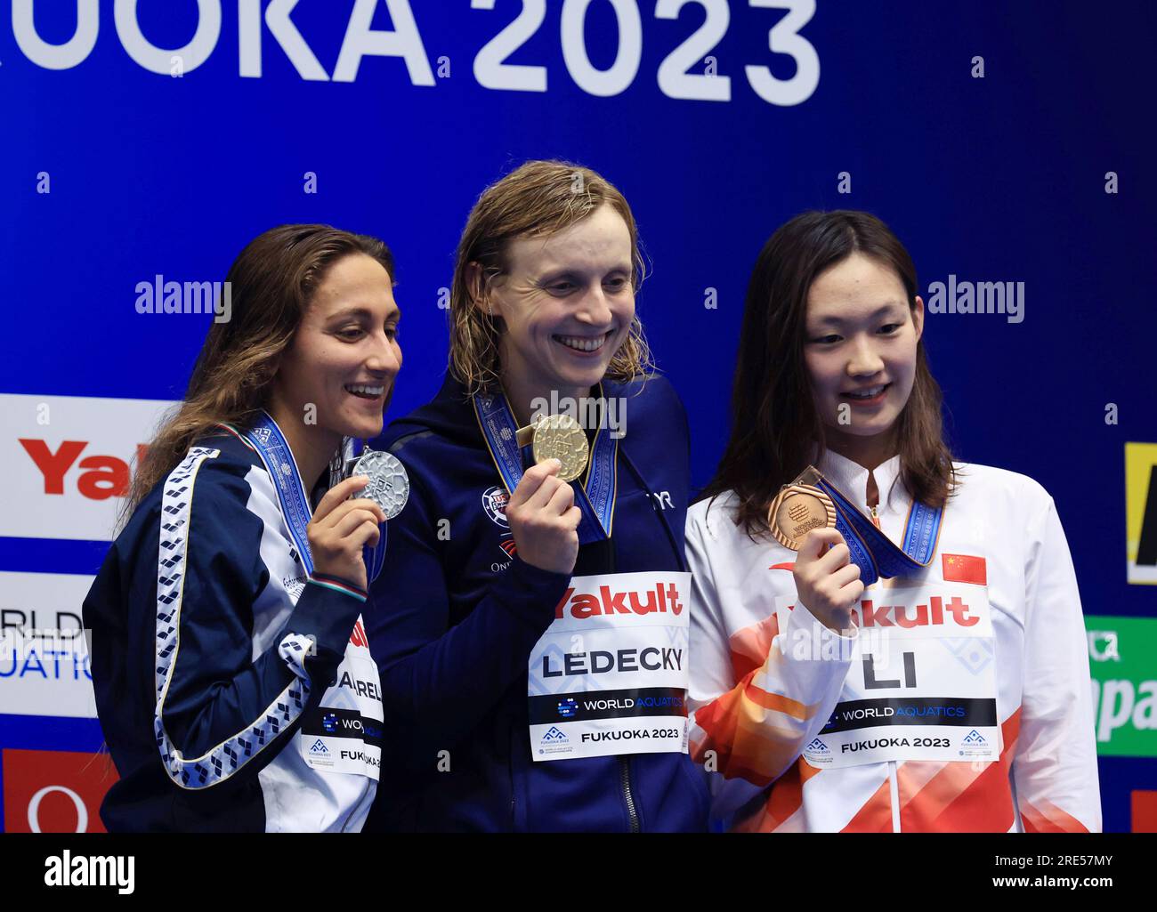 (L-R) QUADARELLA Simona of Italy, silver, LEDECKY Katie of United ...