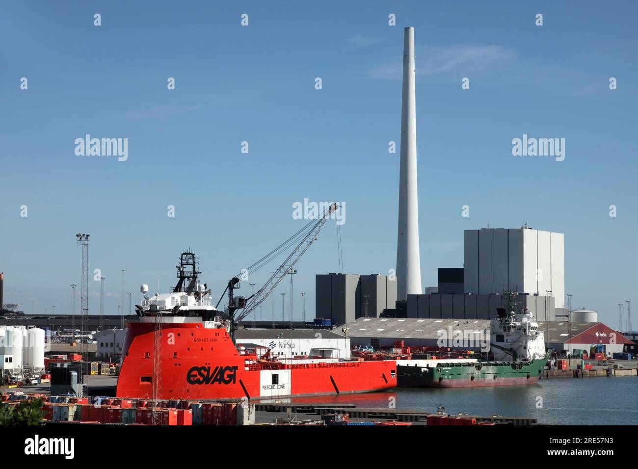 Scandinavia's tallest chimney (250m) at the coal-fired Esbjerg Power ...