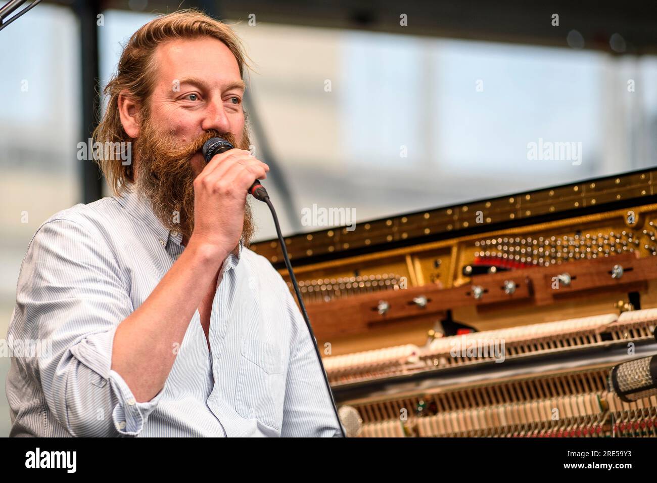 The dutch artist Joep Beving plays live with his piano at the Walden ...