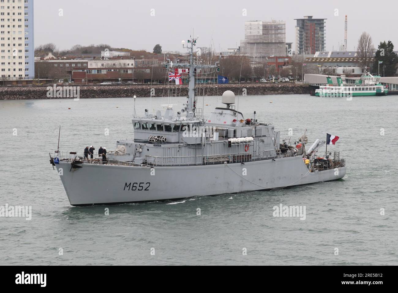 The French navy minehunter FS CEPHEE (M652) departs from the Naval Base Stock Photo - Alamy