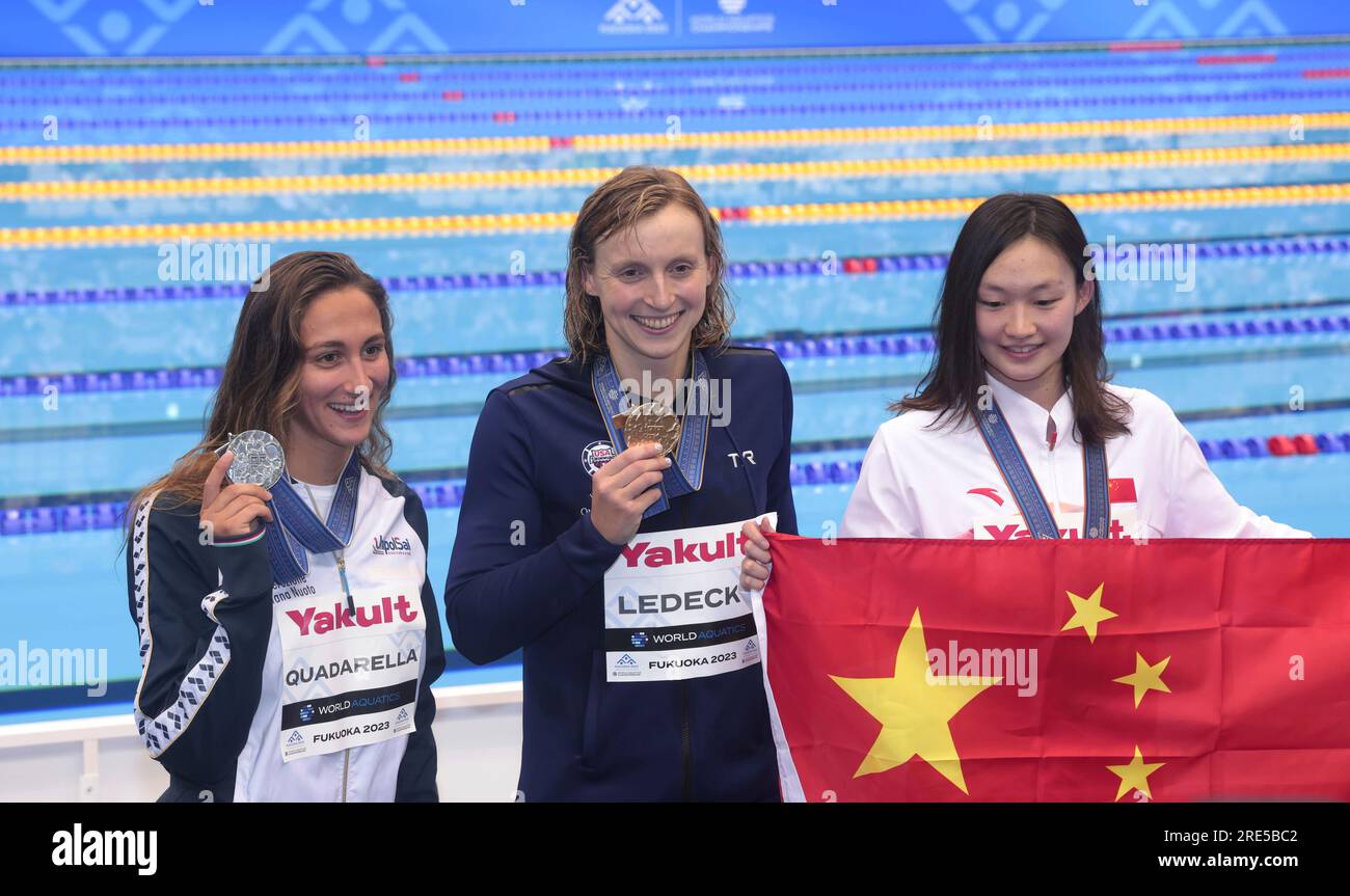 (L-R) QUADARELLA Simona of Italy, silver, LEDECKY Katie of United ...