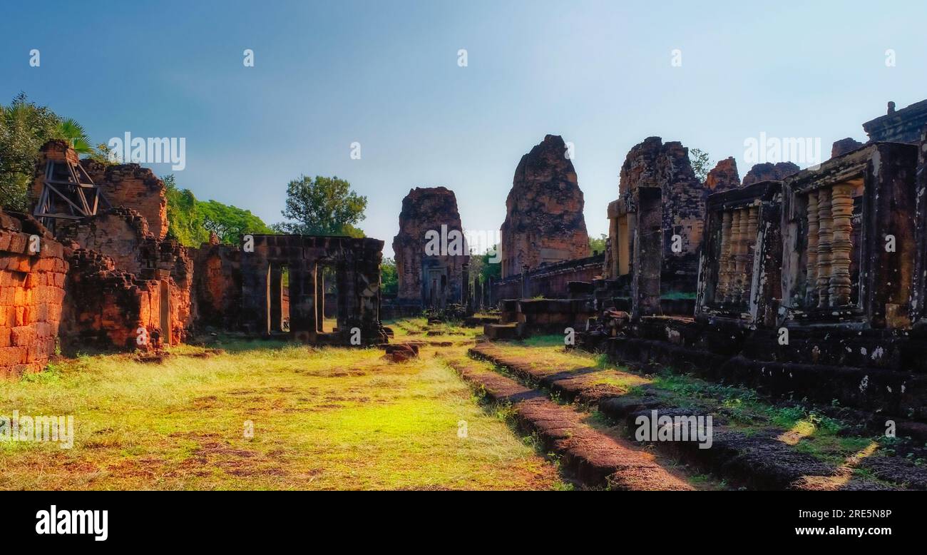 View of the ancient ruins of the royal Khmer temple of Pre Rup Stock ...