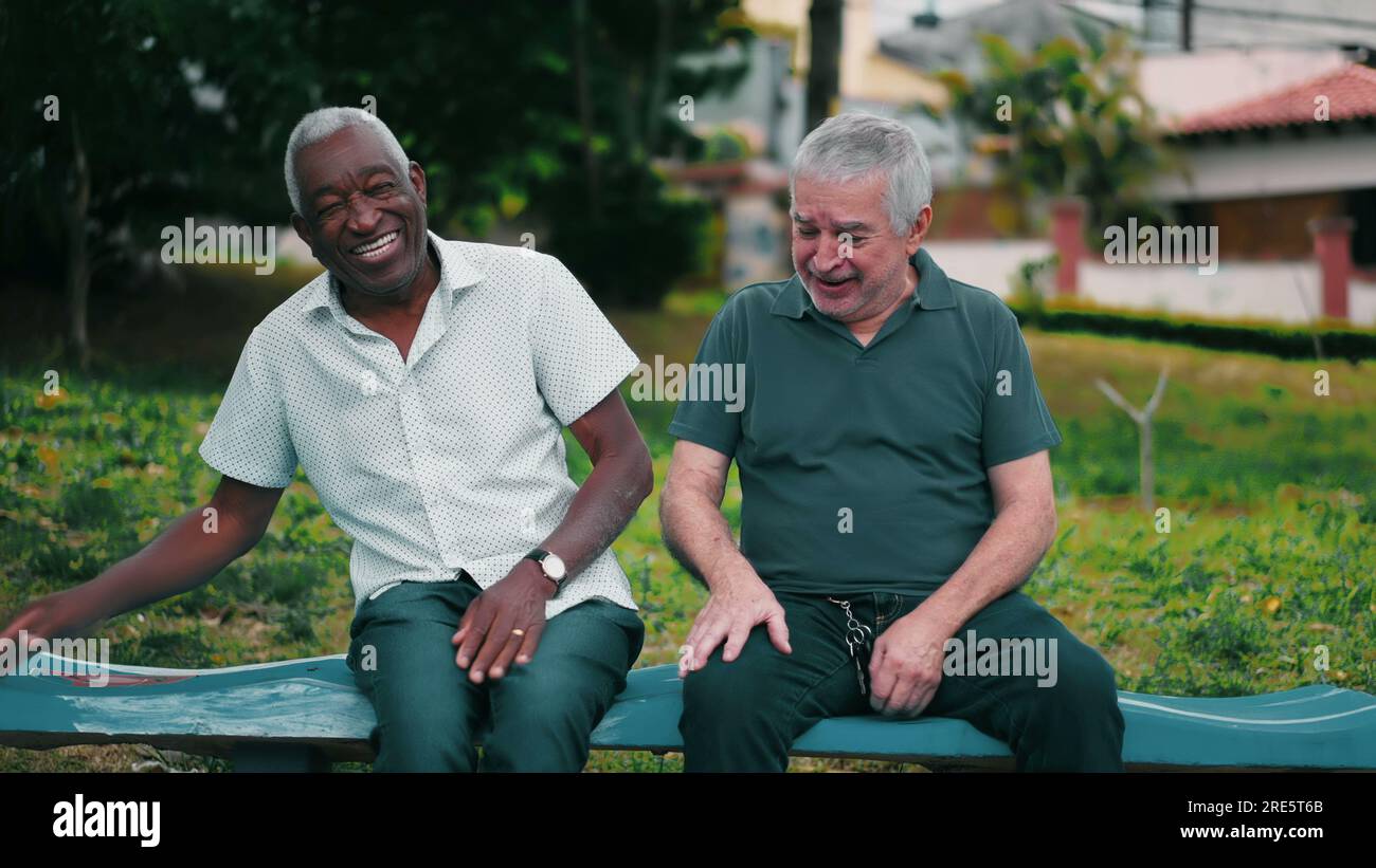 Diverse seniors hi-res stock photography and images - Alamy