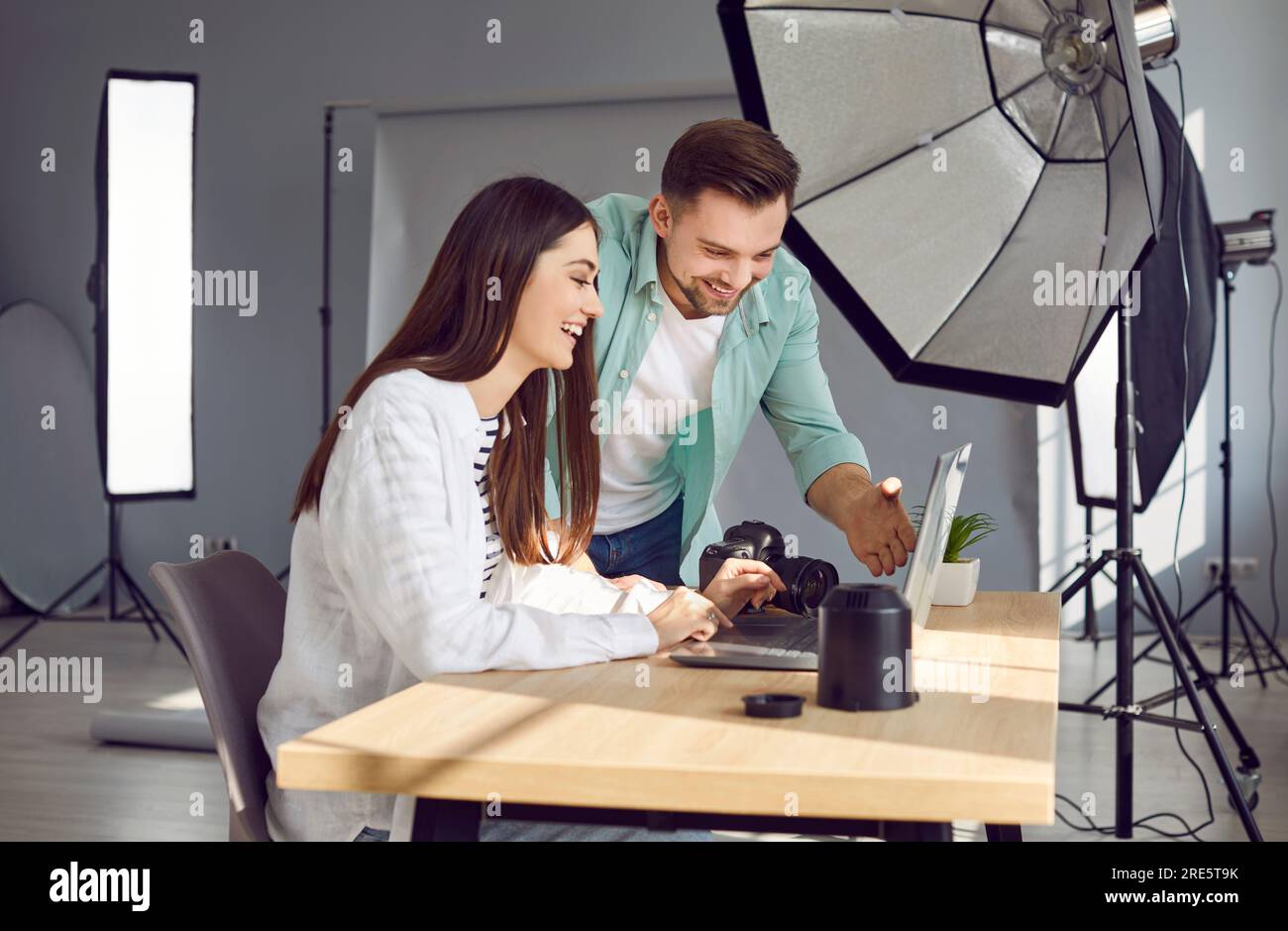 Person photographs work art hi-res stock photography and images - Alamy