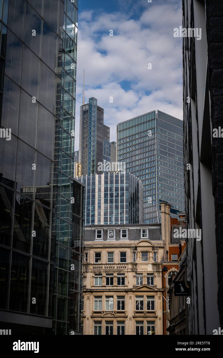 London, UK: Tall buildings in the City of London including Heron Tower ...