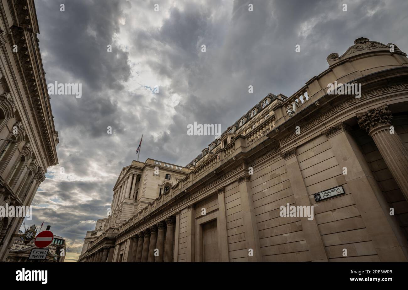 London city finance travel banking hi-res stock photography and images ...