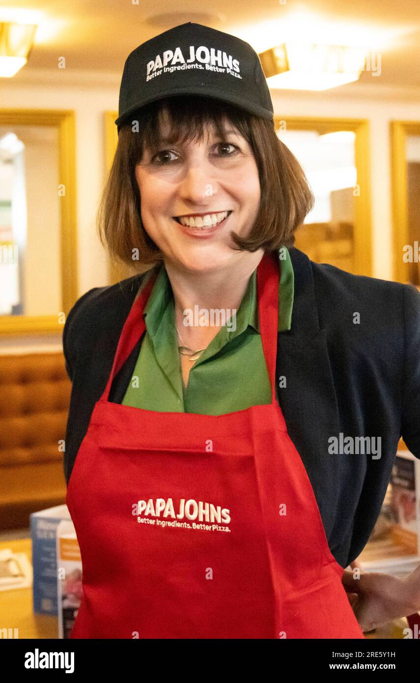 Shadow chancellor Rachel Reeves dons a Papa Johns uniform ahead of ...