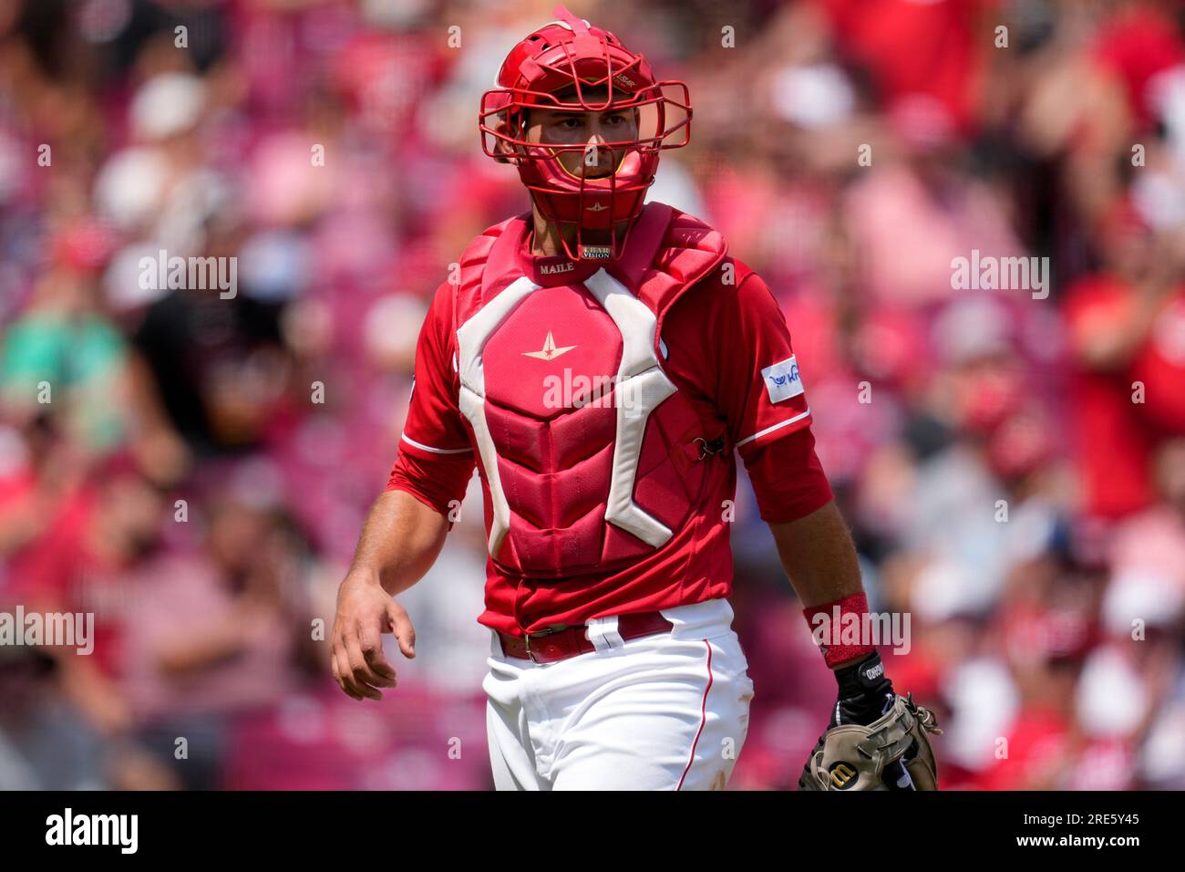 Cincinnati Reds catcher Luke Maile plays during a baseball game against ...