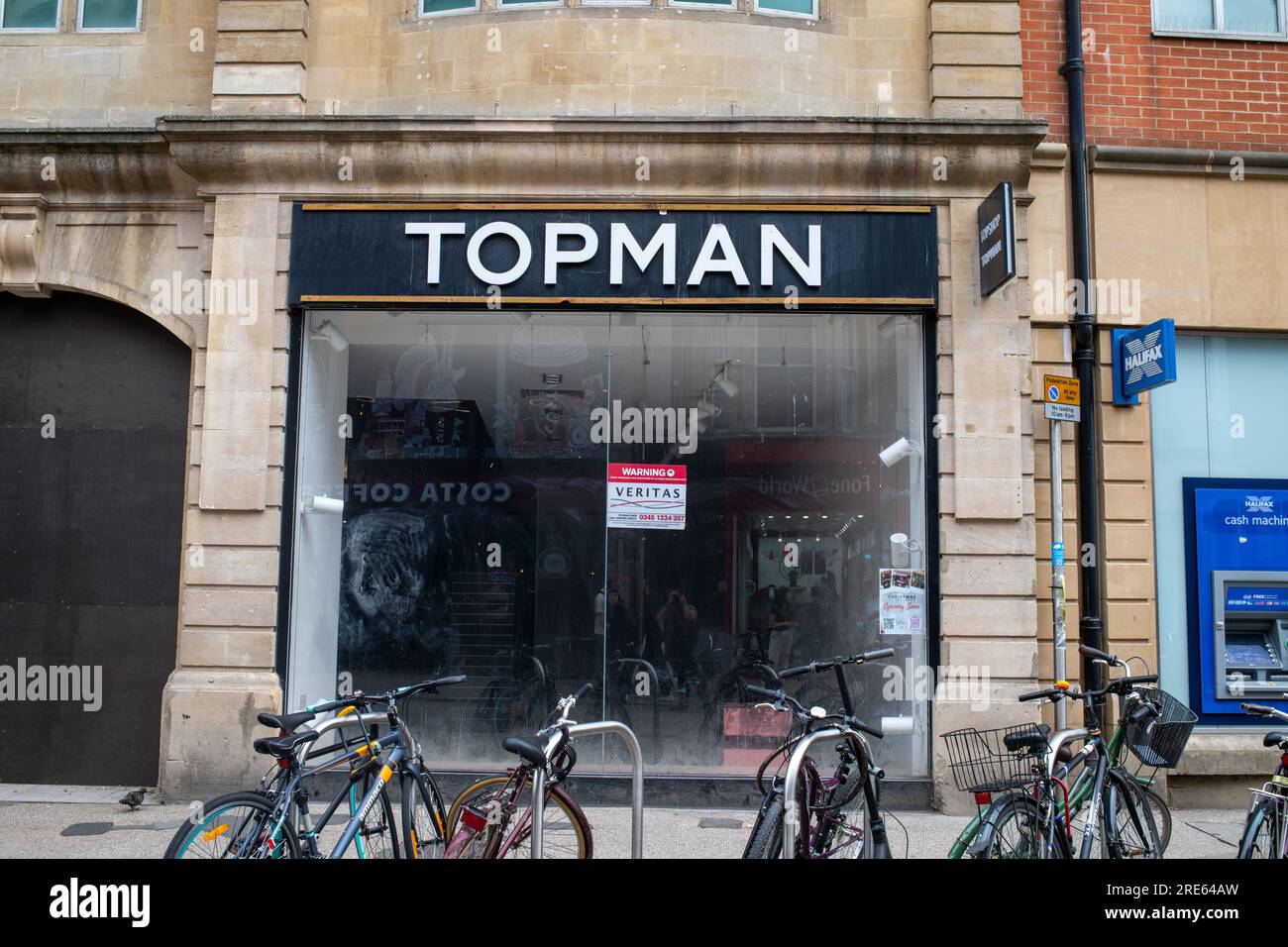 Topman shop hi-res stock photography and images - Alamy