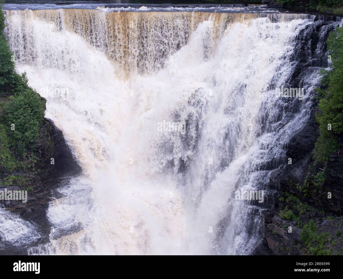 Kakabeka falls hi-res stock photography and images - Alamy