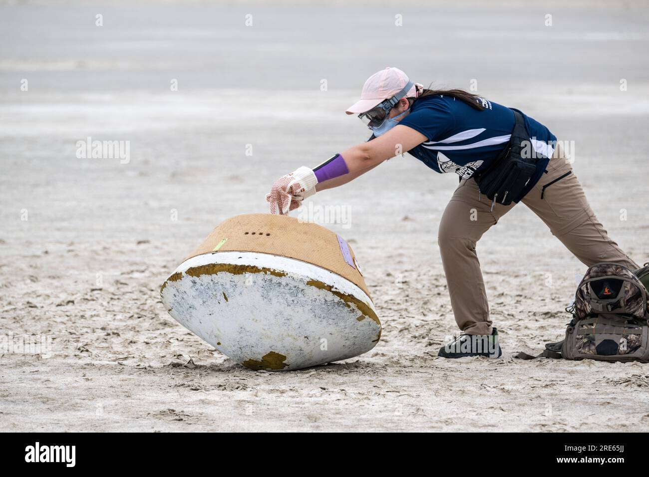 Dugway, United States of America. 18 July, 2023. NASA recovery teams ...