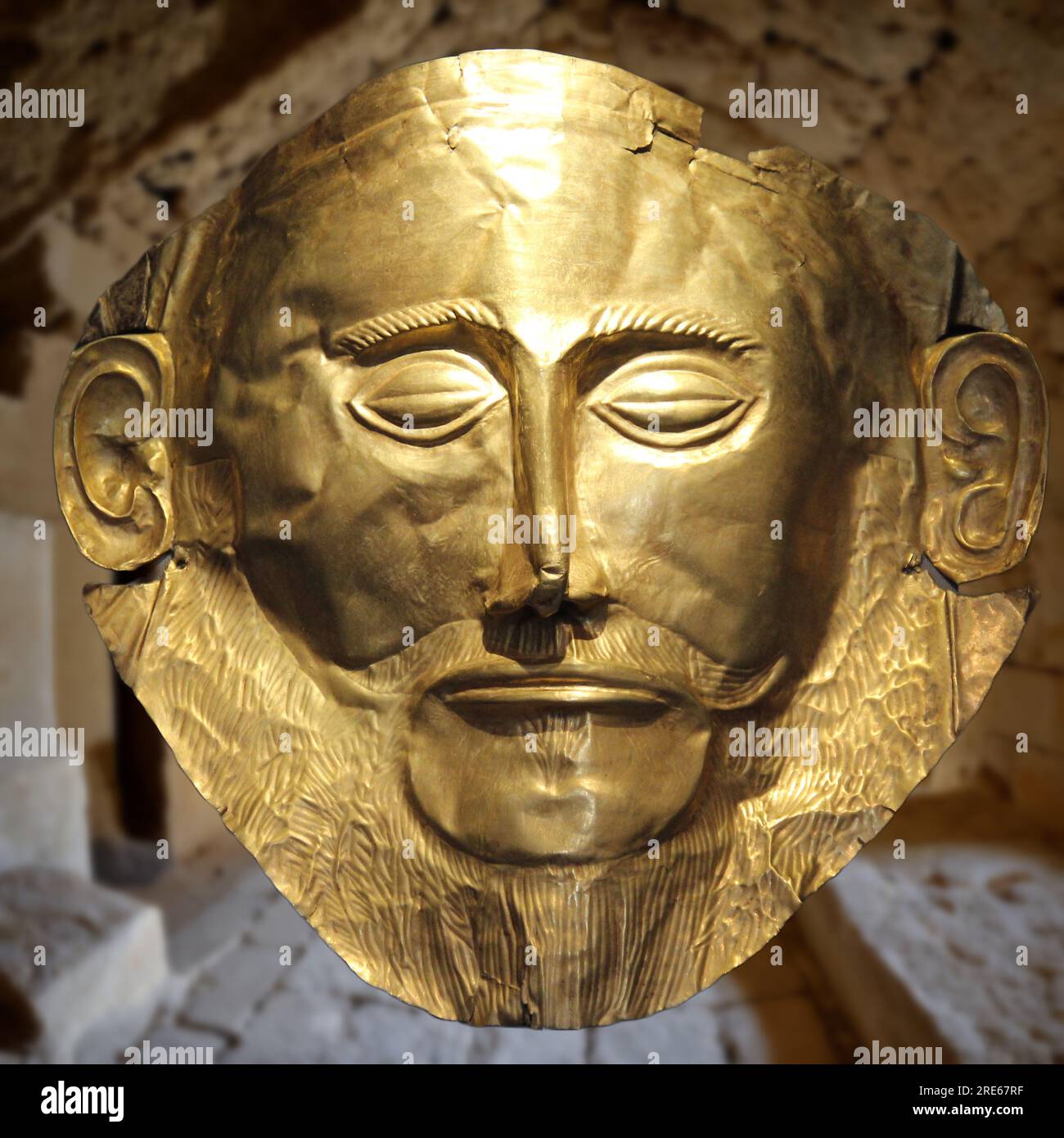 Mycenaean mask hi-res stock photography and images - Alamy