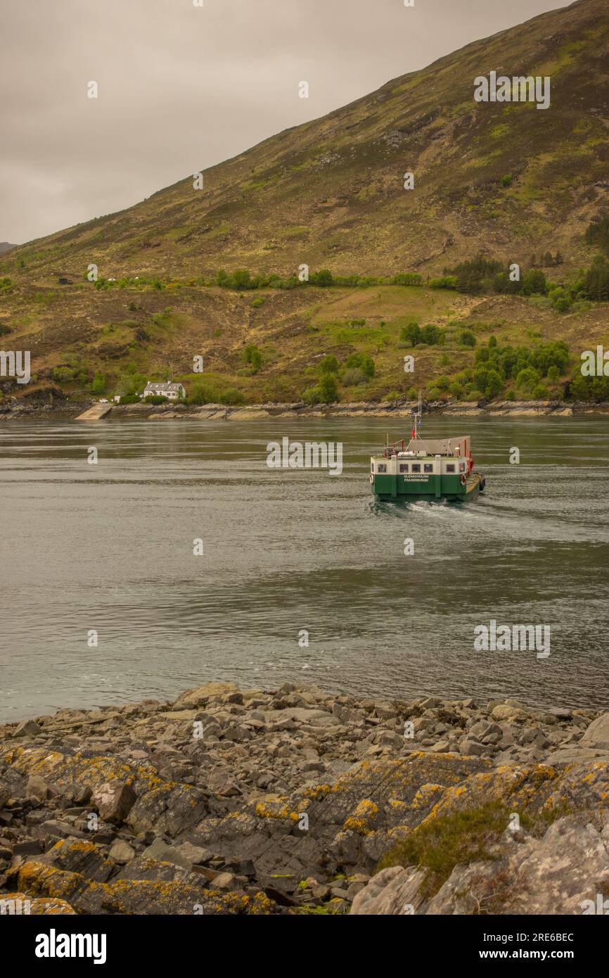 The MV Glenachulish, is the last manually operated turntable ferry in ...
