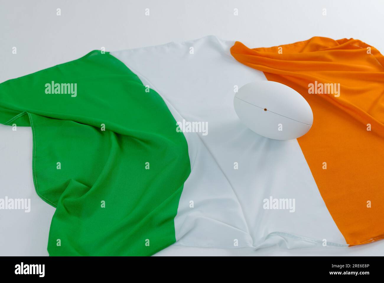 Ireland rugby ball hi-res stock photography and images - Alamy