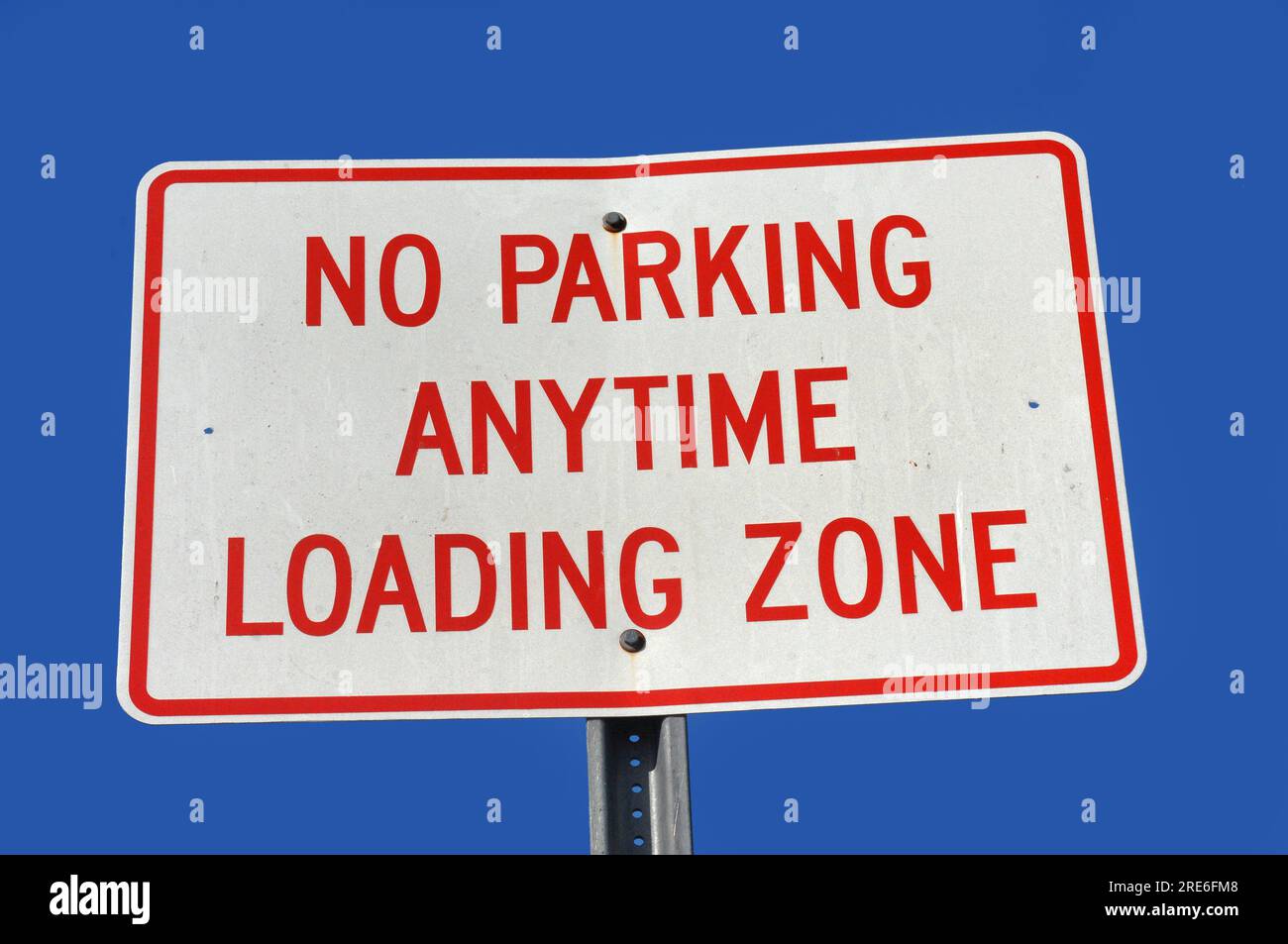 Loading zone hi-res stock photography and images - Alamy