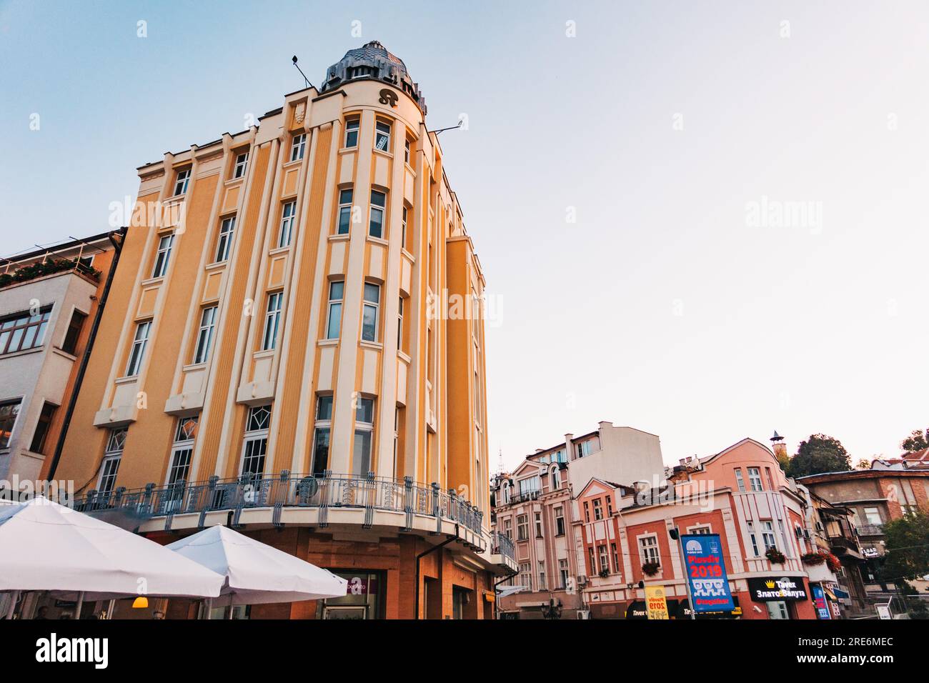 1920s art deco buildings hi-res stock photography and images - Alamy