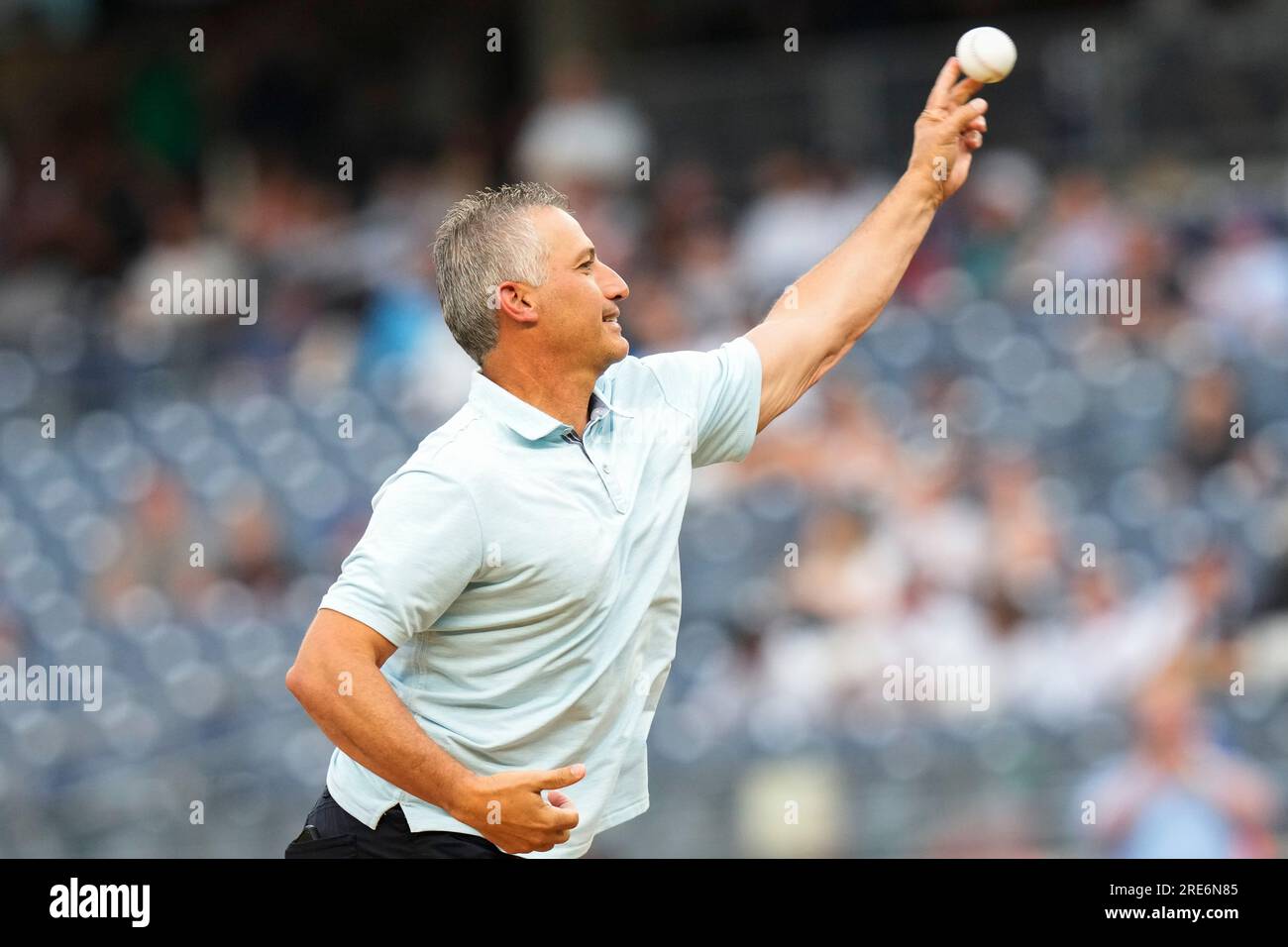 Former New York Yankees pitcher Andy Pettitte throws out a ceremonial ...