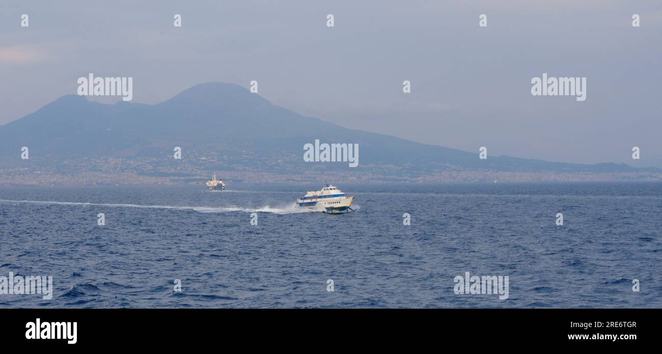 Caremar hydrofoil Aldebaran at speed crossing the Bay of Naples with ...
