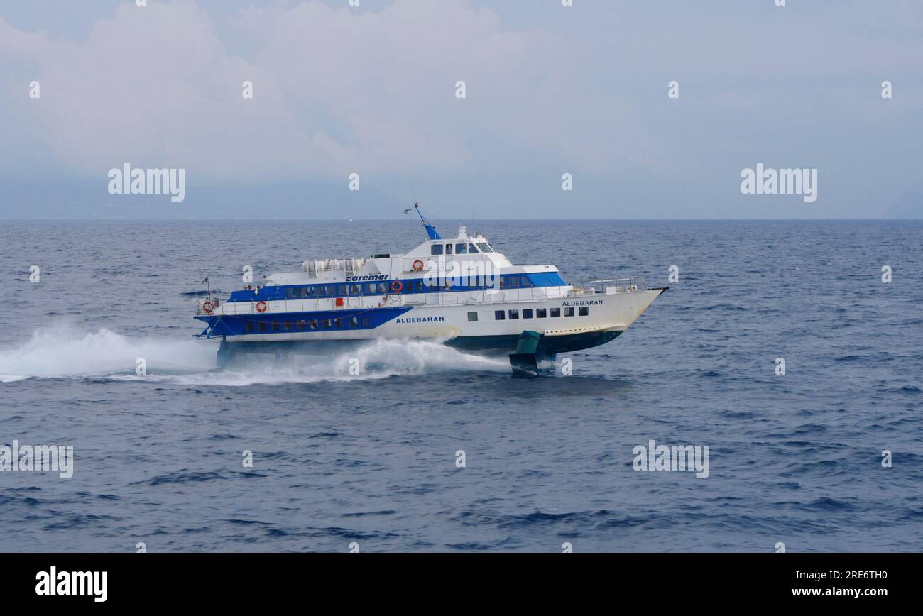 Caremar hydrofoil Aldebaran at speed crossing the Bay of Naples, 2016 ...
