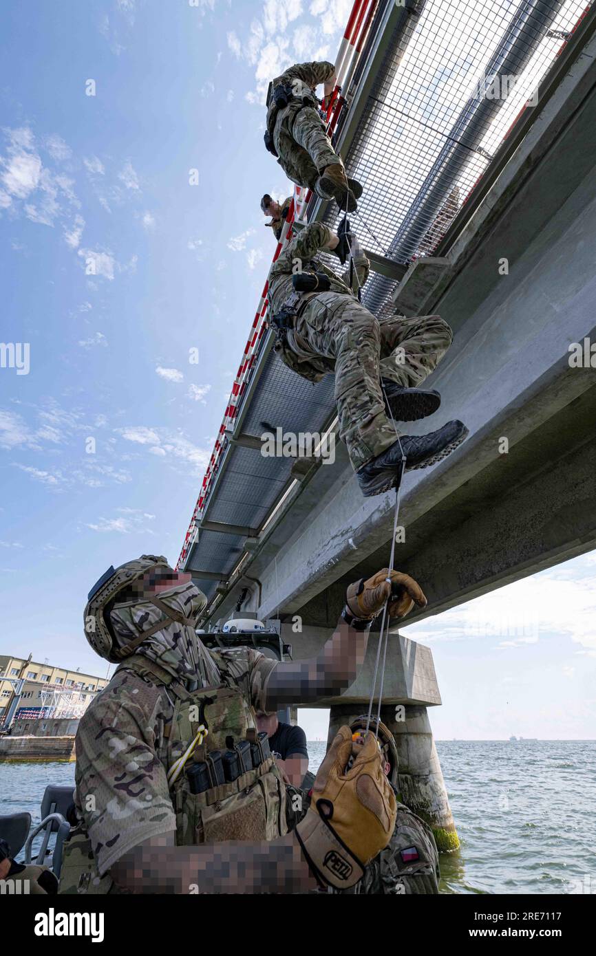 230619-N-CE622-1777 GYDNIA, Poland (June 19, 2023) East-coast-based U.S ...