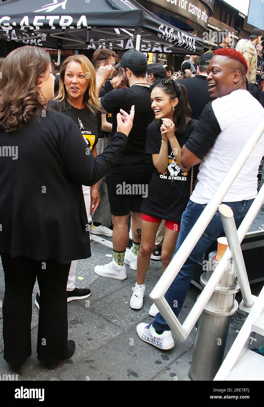 New York, NY, USA. 25th July, 2023. Vanessa Williams, Rachel Zegler and ...