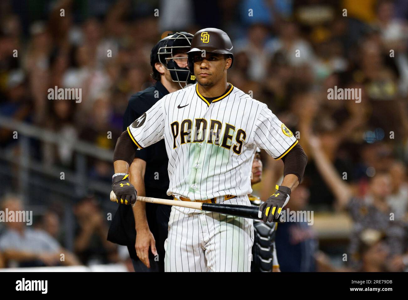 San Diego Padres' Juan Soto looks towards the dugout after hitting a ...