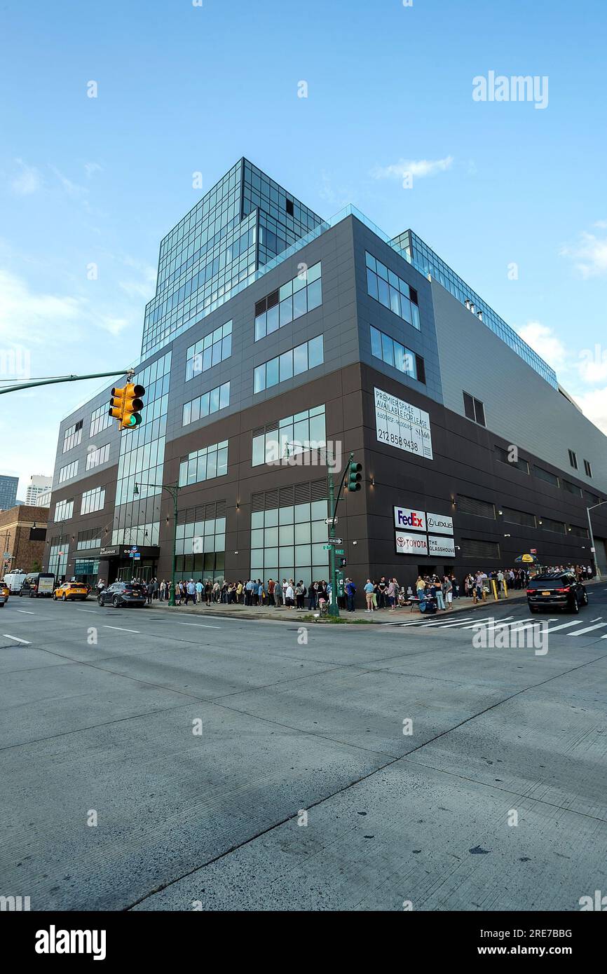 New York, NY, USA. 25th July, 2023. Atmosphere, exterior at the ...
