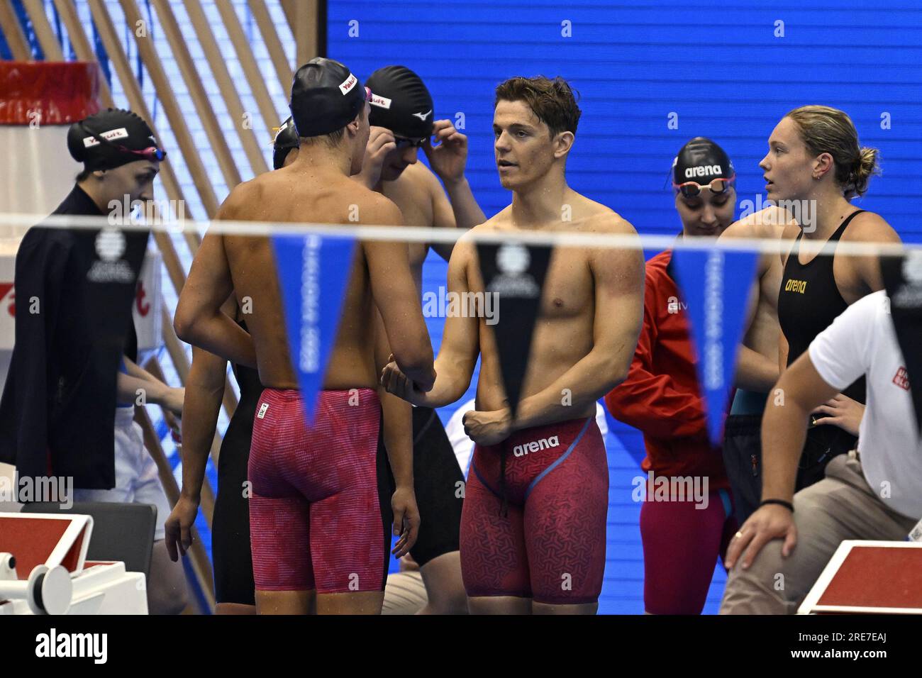 After her relay hi-res stock photography and images - Alamy