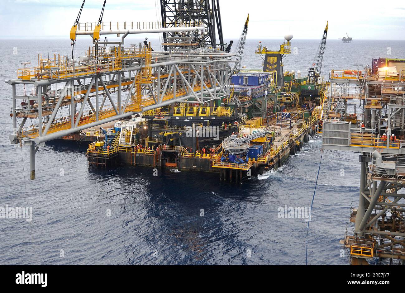 West tuna platform hi-res stock photography and images - Alamy