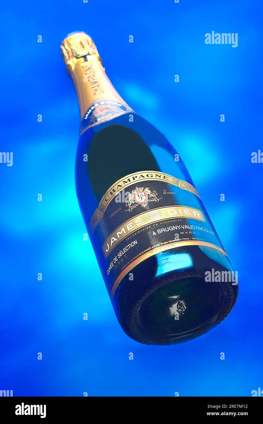 A limited focus shot of a bottle of Champagne Stock Photo - Alamy