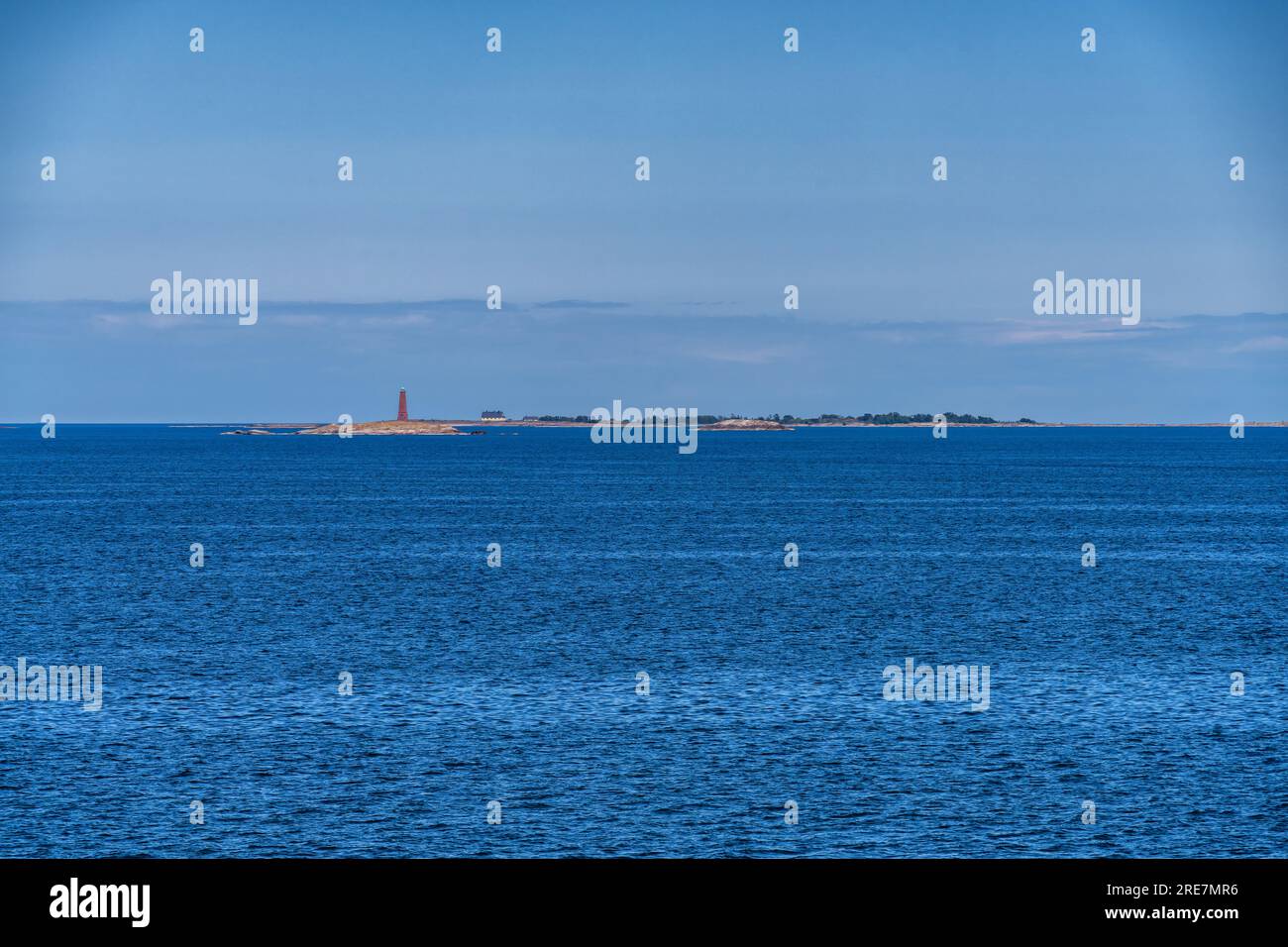 Far away from people hi-res stock photography and images - Alamy