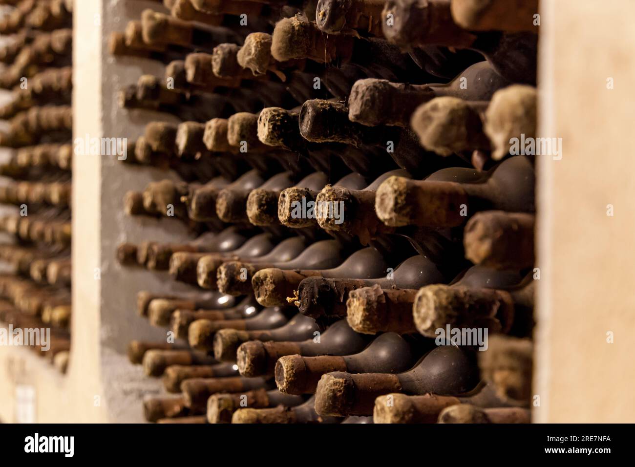Wine aging techniques hi-res stock photography and images - Alamy
