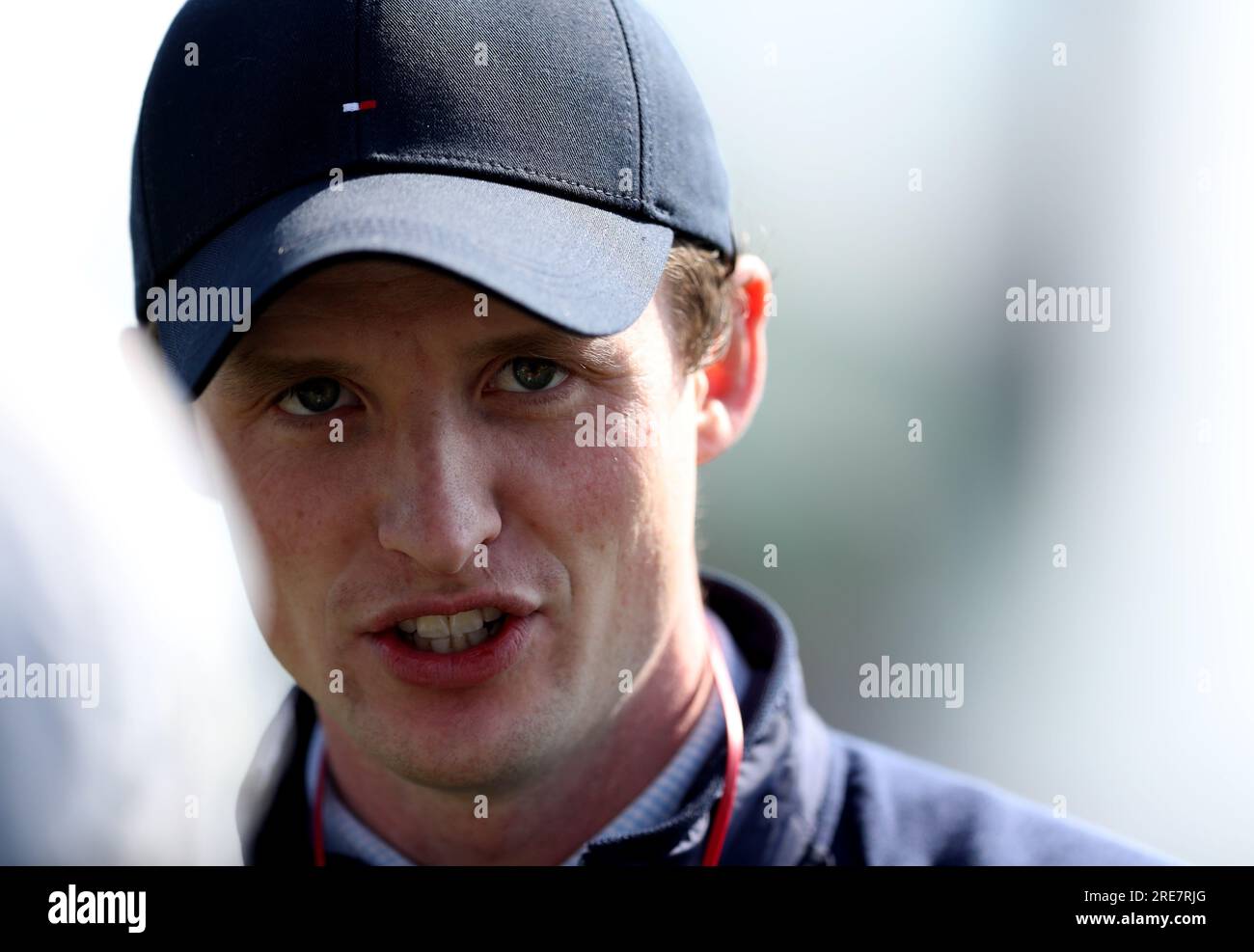 Titan tipping hi-res stock photography and images - Alamy