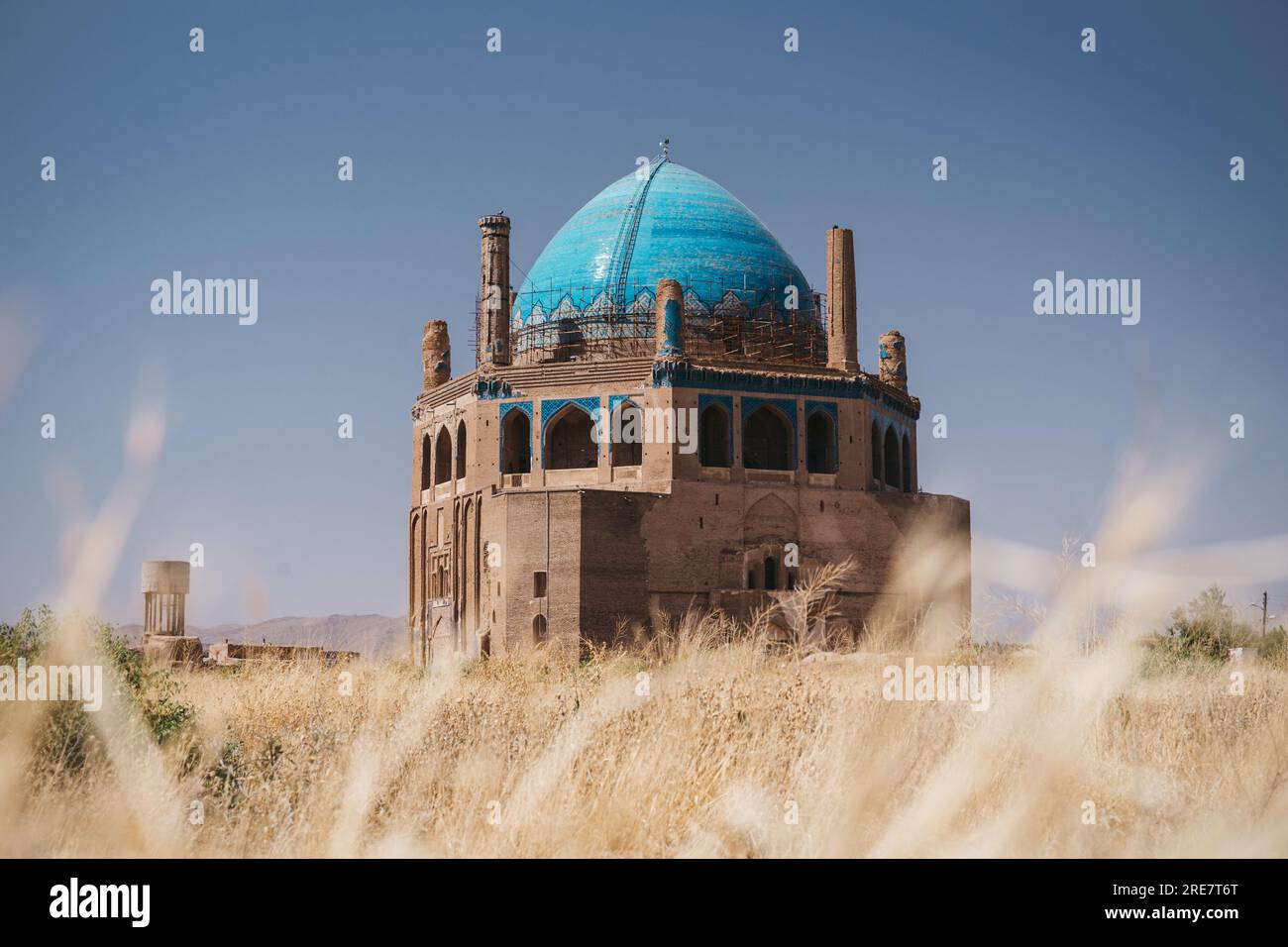 Islamic geometry hi-res stock photography and images - Alamy