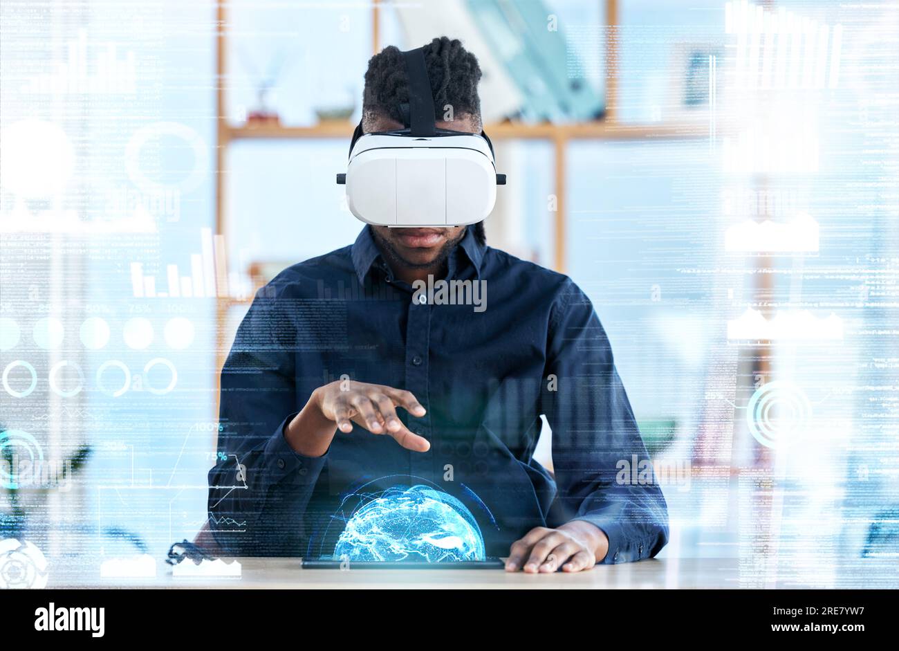 Hologram, virtual reality and global business man review statistics ...