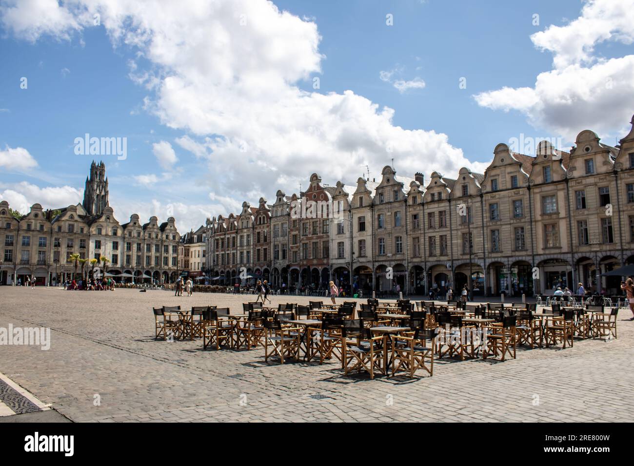 Arras historic buildings hi-res stock photography and images - Alamy