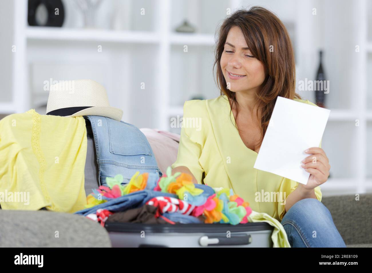 Your hospital bag checklist hi-res stock photography and images - Alamy