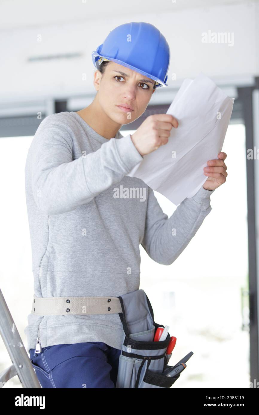 Working mother construction site hi-res stock photography and images ...