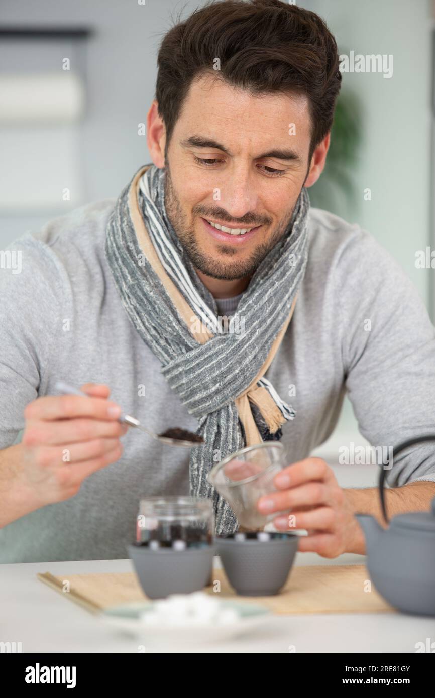 Making tea home process hi-res stock photography and images - Alamy