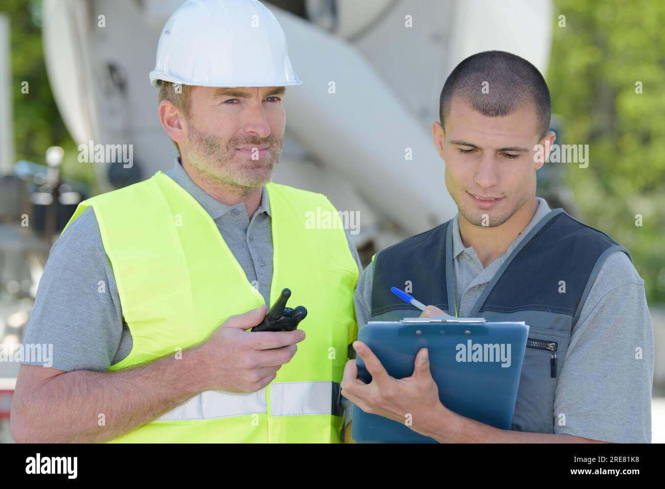 portrait of a construction workers outdoors Stock Photo - Alamy