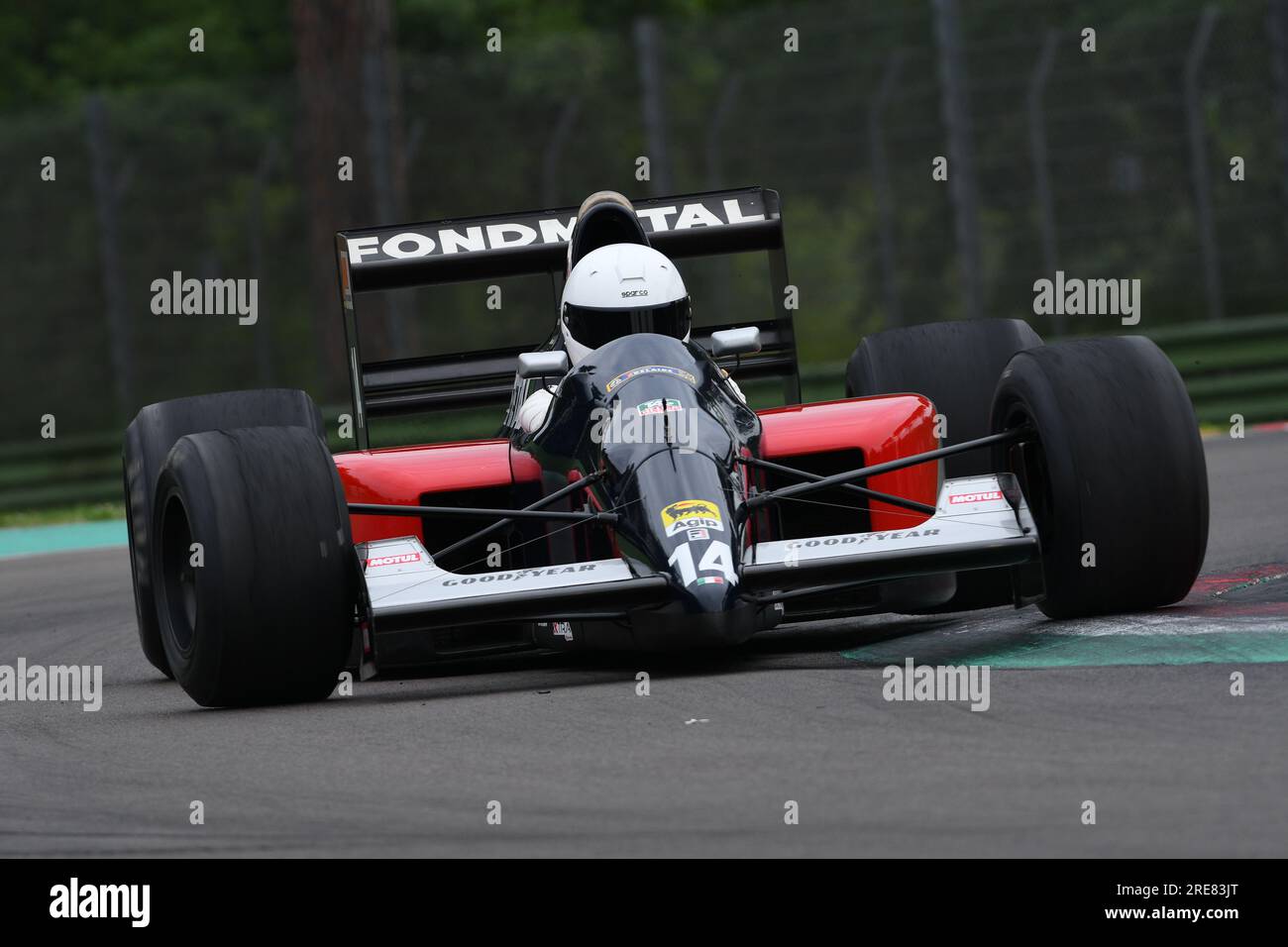 Fondmetal gr01 hi-res stock photography and images - Alamy