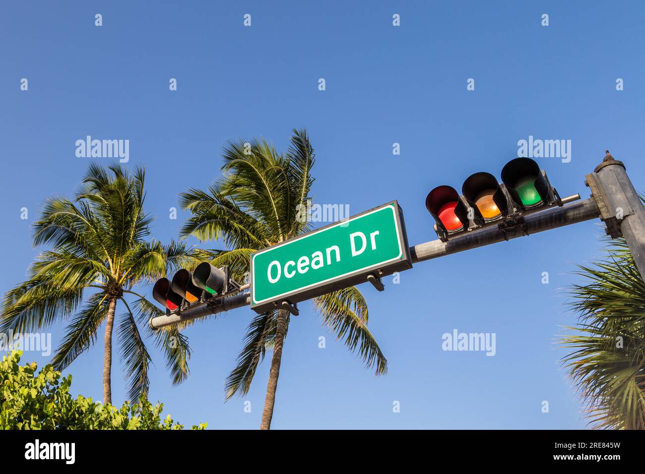 Street sign of famous street Ocean Drive in Miami South Beach Stock ...