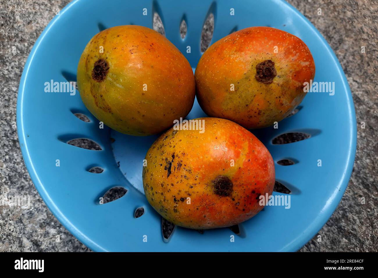 Inside mango hi-res stock photography and images - Alamy