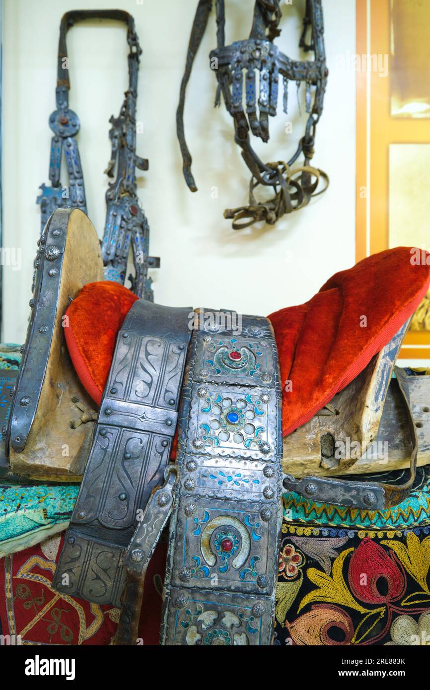 Fancy pieces hi-res stock photography and images - Alamy