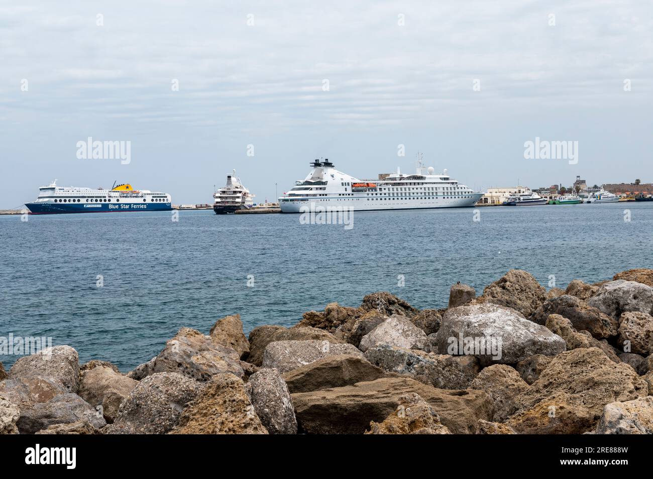 Cruise Ship moored in Rhodes Port Stock Photo - Alamy
