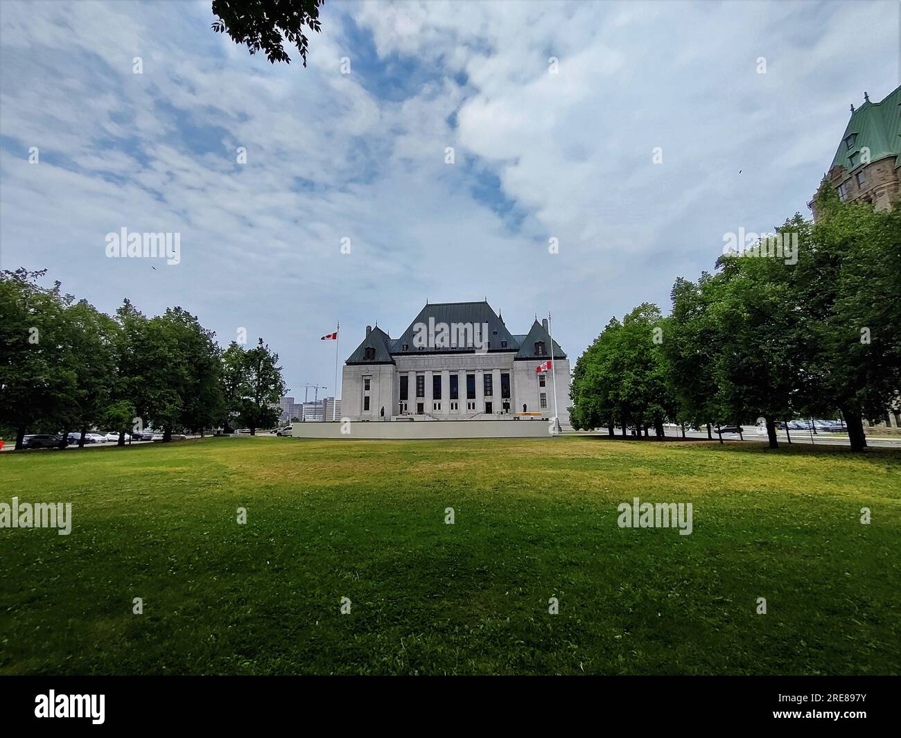 Ottawa law building hi-res stock photography and images - Alamy