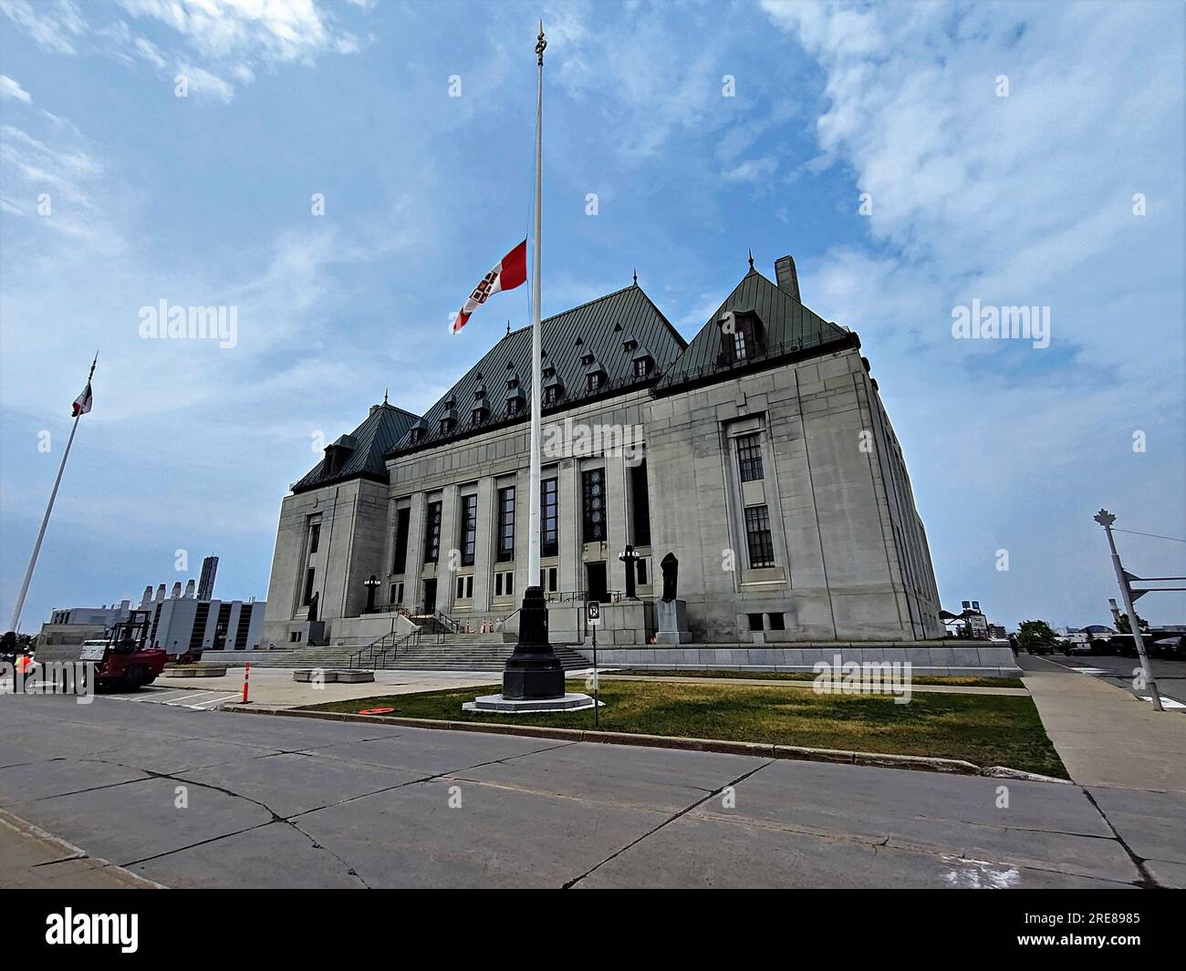 Ottawa law building hi-res stock photography and images - Alamy