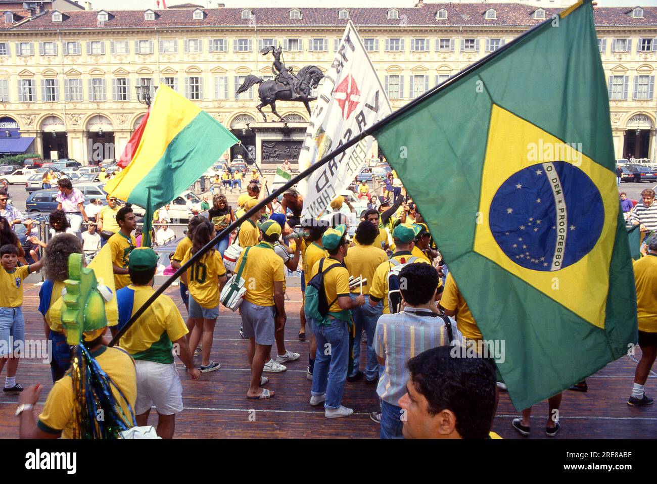 1990 fifa world cup hi-res stock photography and images - Alamy