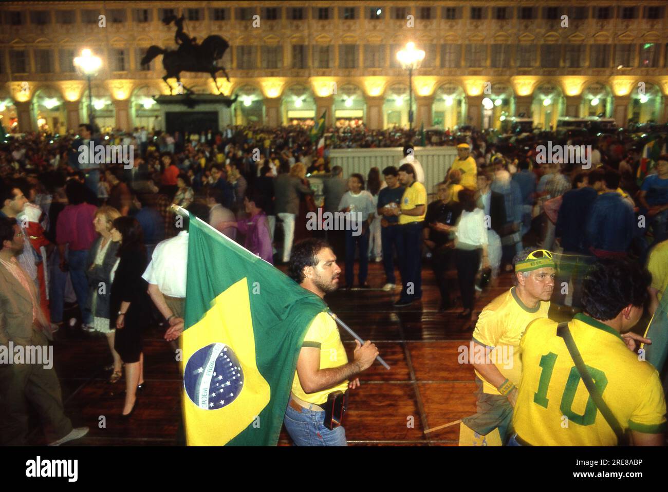 1990 fifa world cup hi-res stock photography and images - Alamy