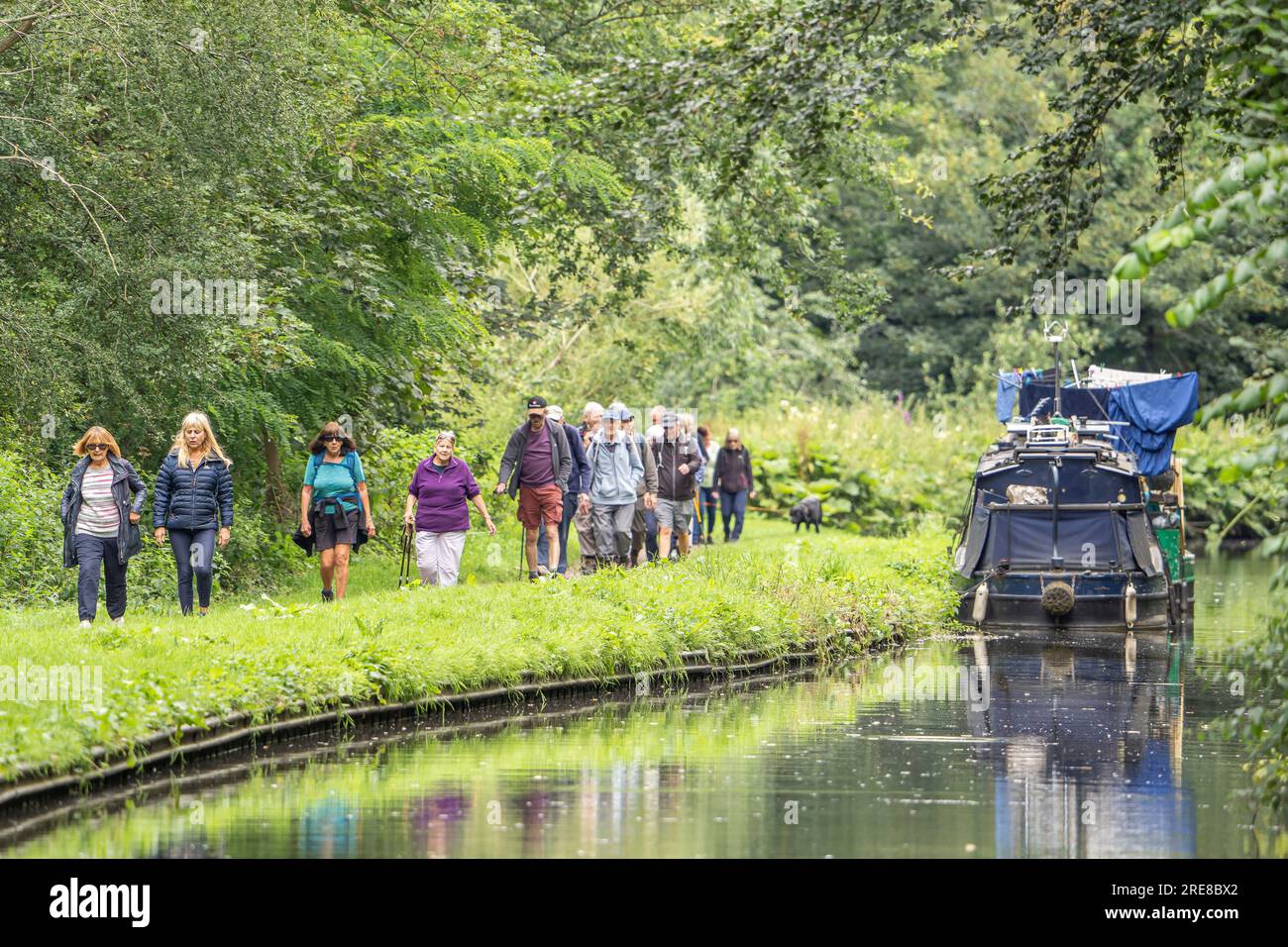 Alongside waterways hi-res stock photography and images - Alamy